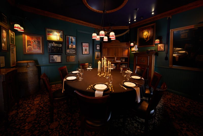 Houdini Séance - The Academy of Magical ArtsThe Academy of Magical Arts